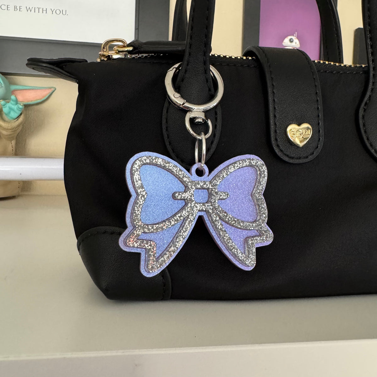 Bow bag charm – Lantern Pins